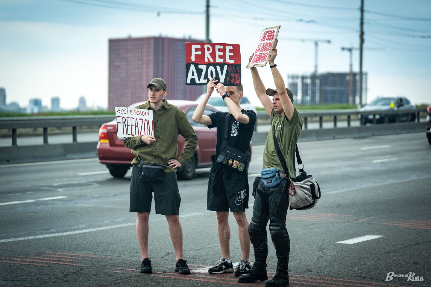 “Don’t Be Silent! Captivity Kills”: Kyiv rally demands release of ...